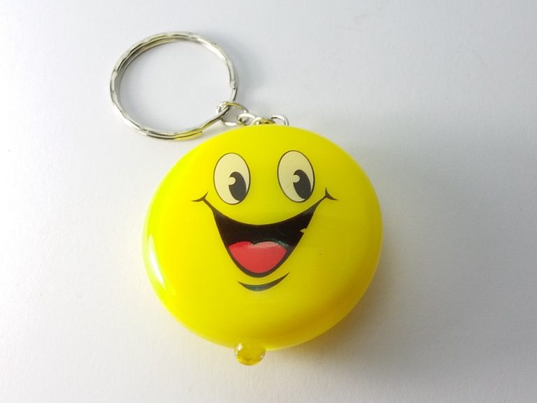 Smajli Privezak za Ključeve - Privesci Emotikon Smile